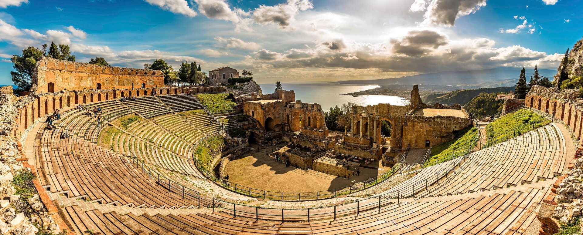 Is Taormina Worth Visiting? A Travel Guide for Realists...